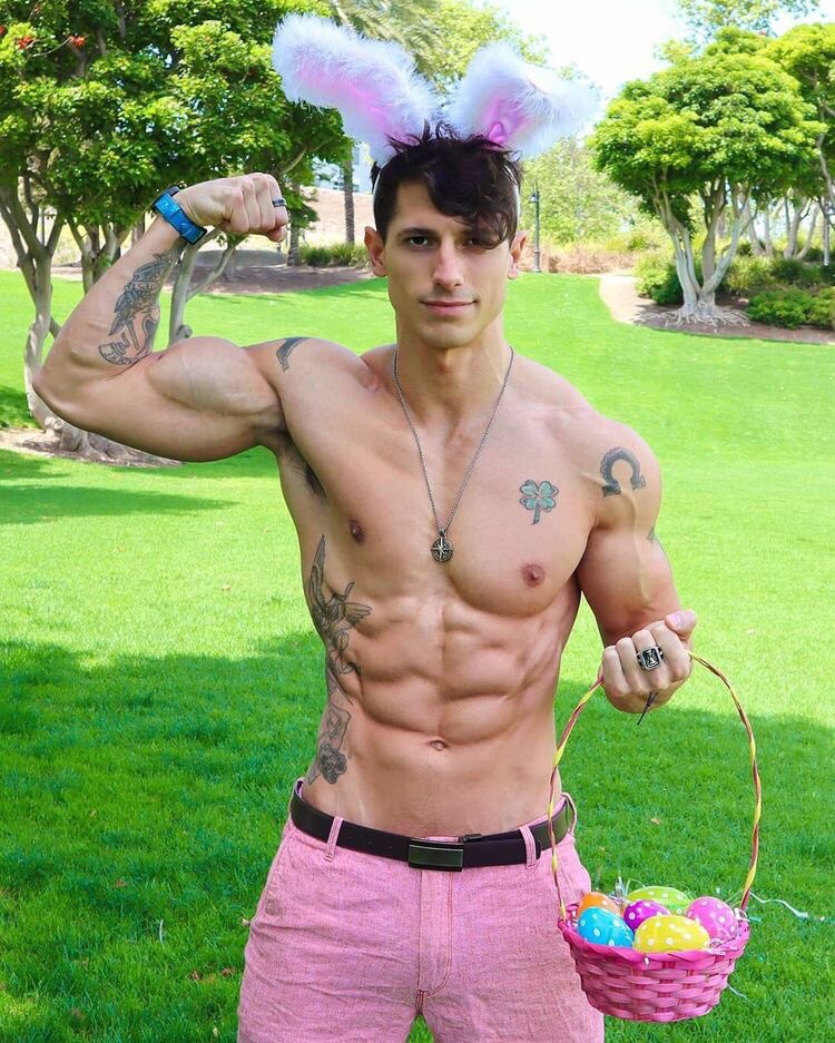 Here Comes Peter Cottontail – Queer and Loathing in America